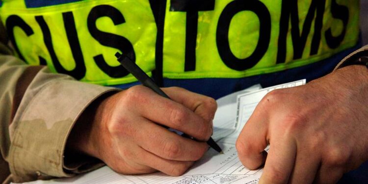 How long do parcels take to clear customs in Australia? - My Sydney Detour